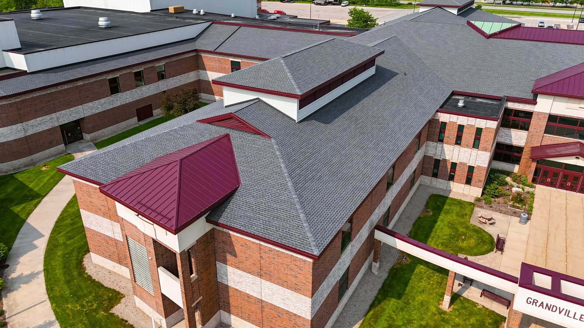 Summit Point Roofing | Commercial Roofing Project Services